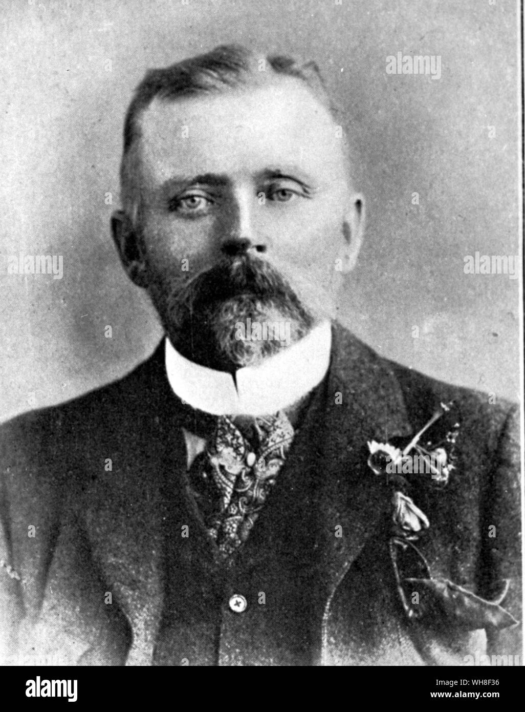 Mr w g rattray hi-res stock photography and images - Alamy