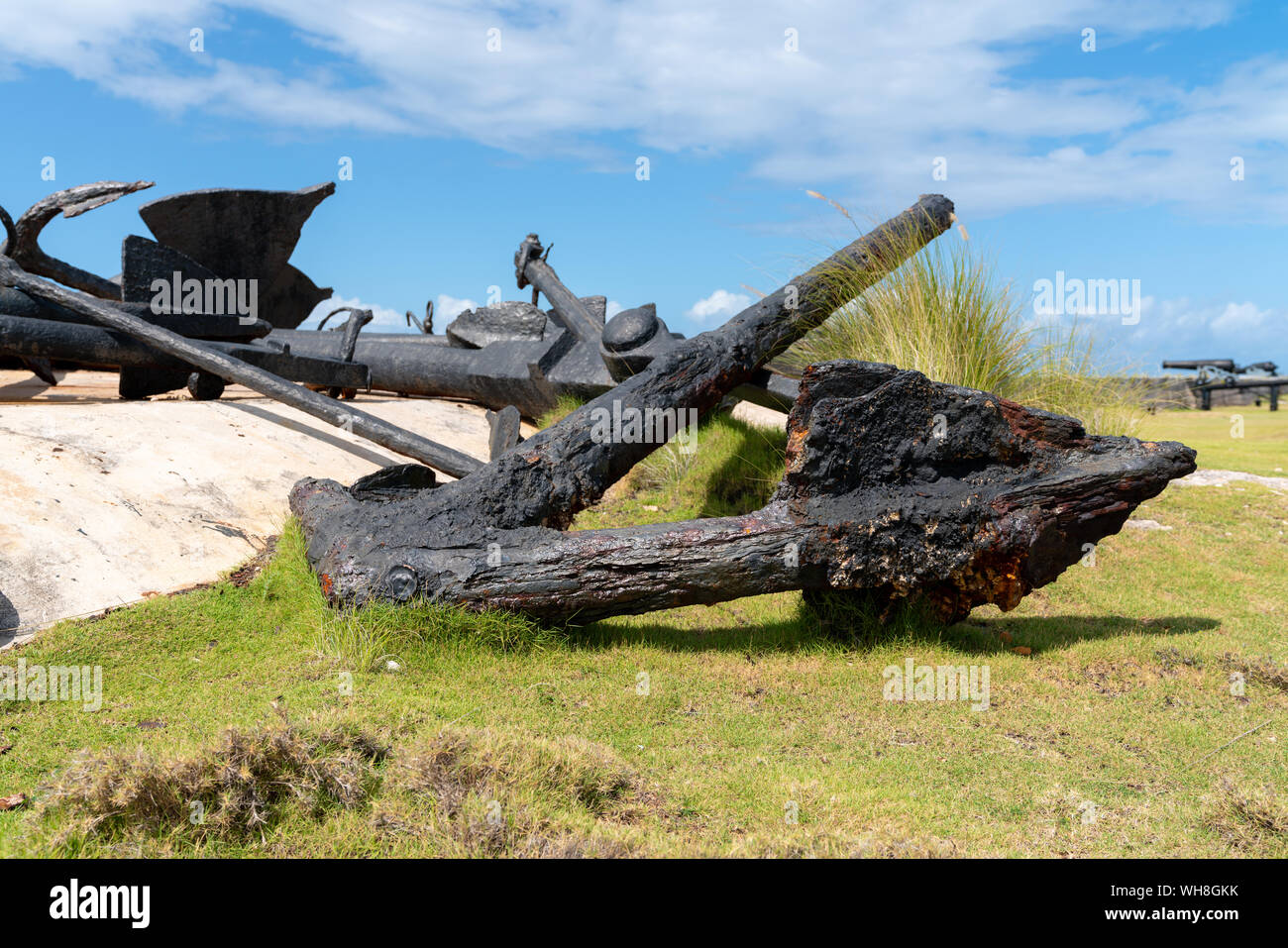 Ship wreck anchor hi-res stock photography and images - Alamy