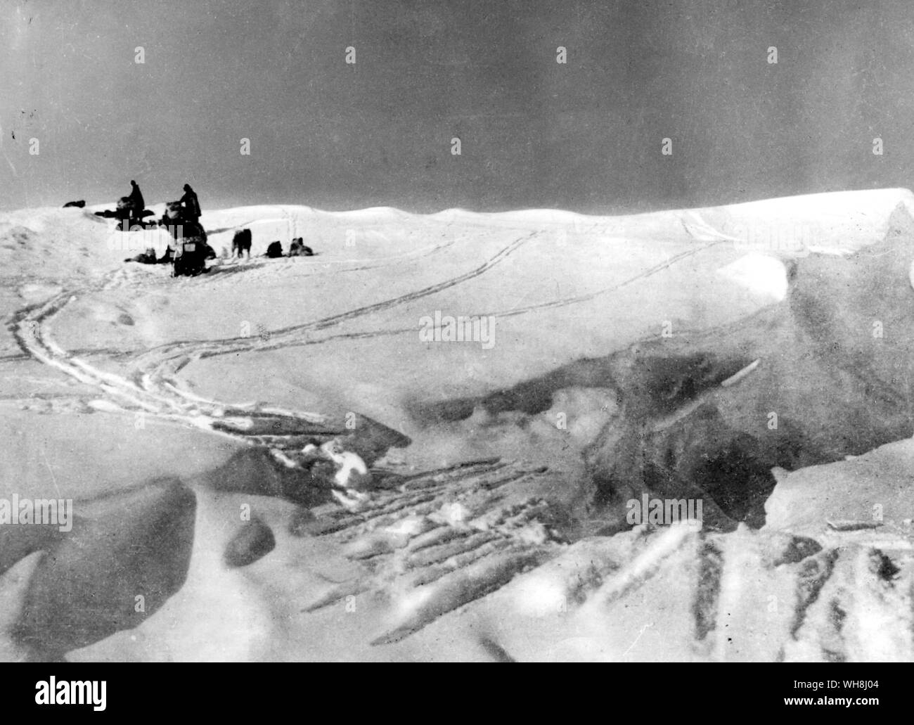 Roald amundsen’s 1911 hi-res stock photography and images - Alamy