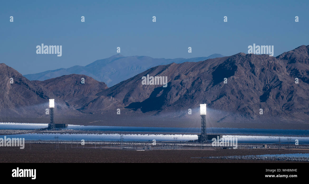 The Ivanpah Solar Electric Generating Station generates electricity in ...