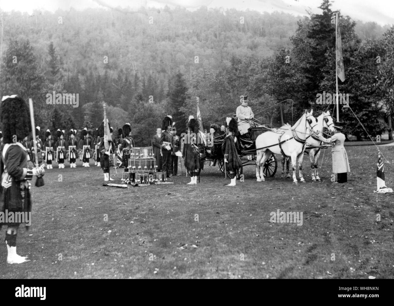 Queens colours Black and White Stock Photos & Images - Alamy