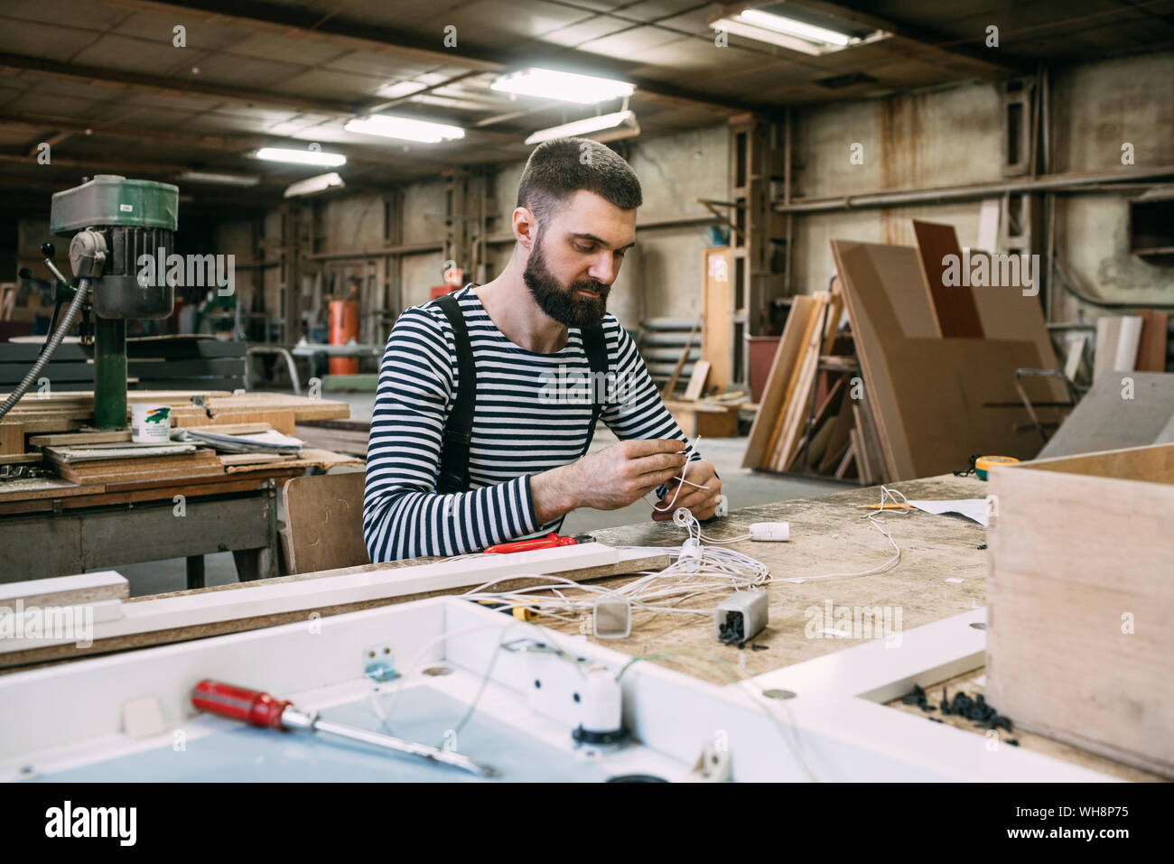 Carpenter at work Stock Photo - Alamy