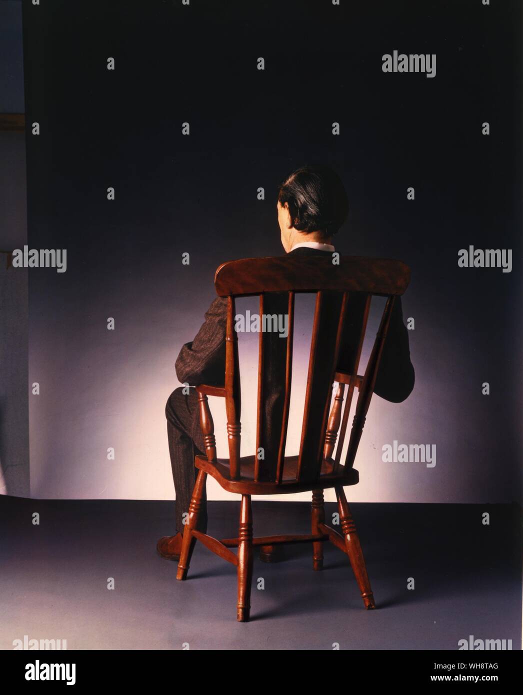Man sitting chair hi-res stock photography and images - Alamy