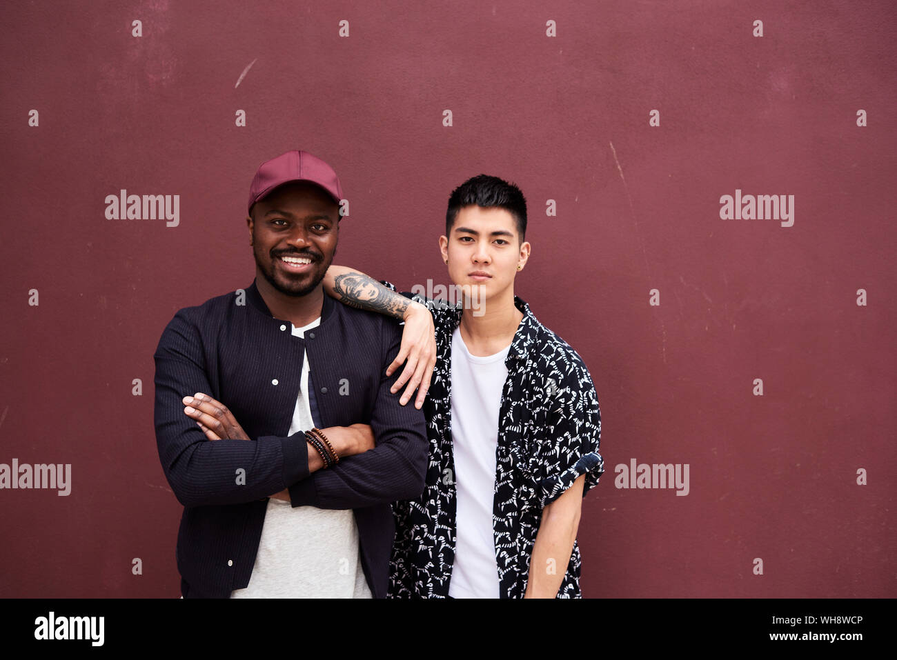 Portrait of two friends Stock Photo - Alamy