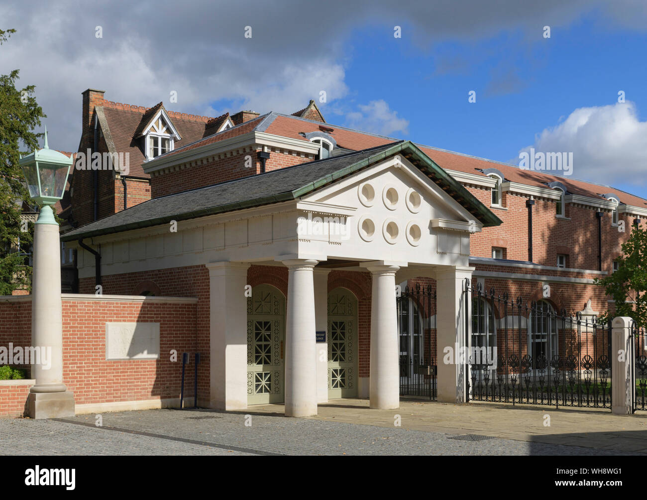 The new porter's lodge of Lady Margaret Hall University of Oxford ...