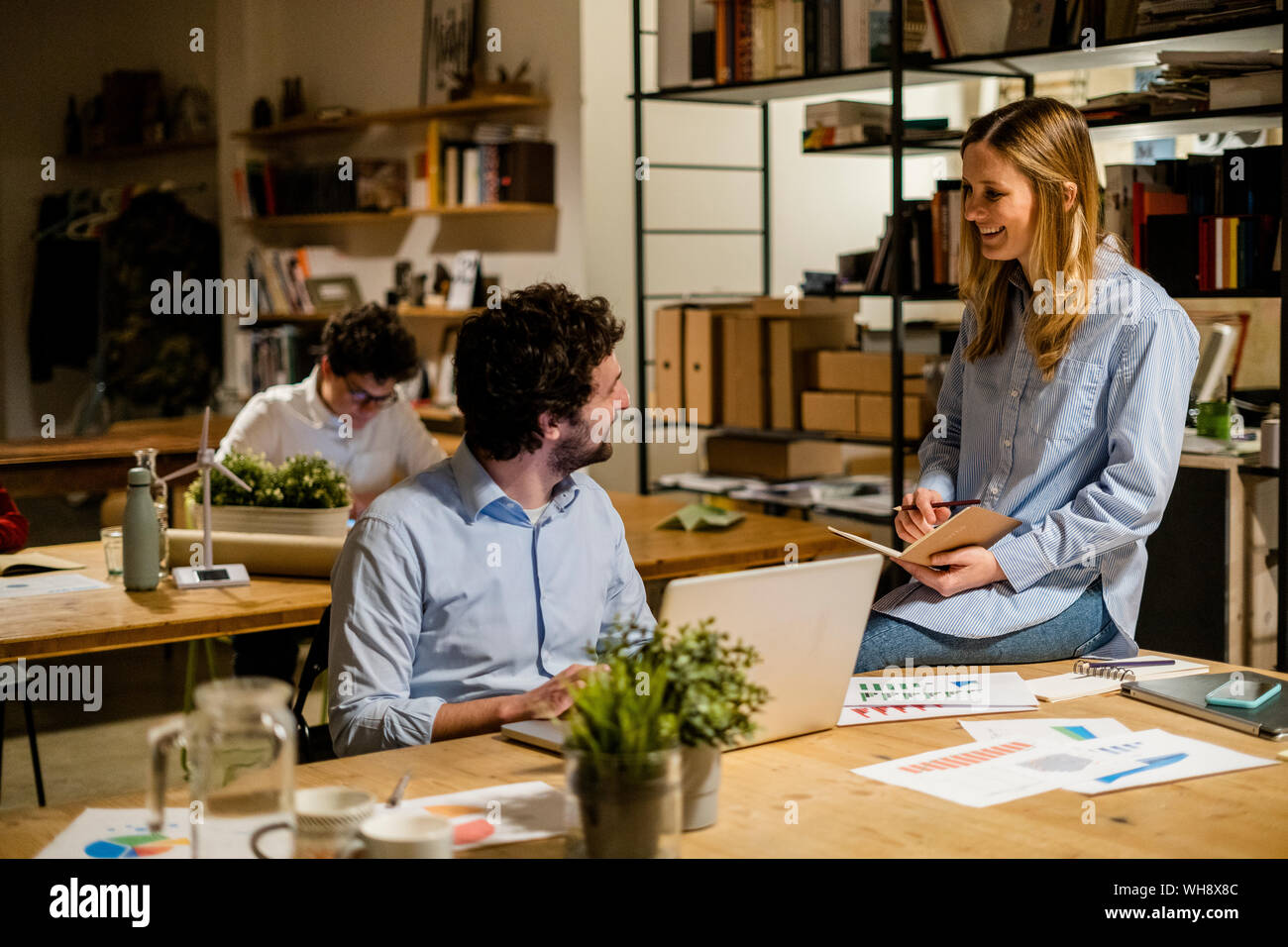 Coworkers documents hi-res stock photography and images - Alamy