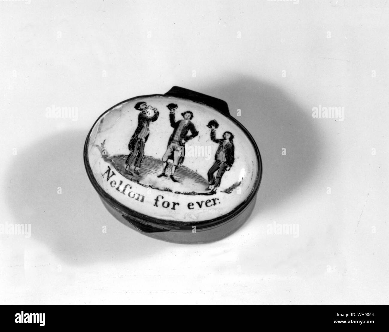 Early 19th century: Lord Horatio Nelson's snuff box Stock Photo - Alamy