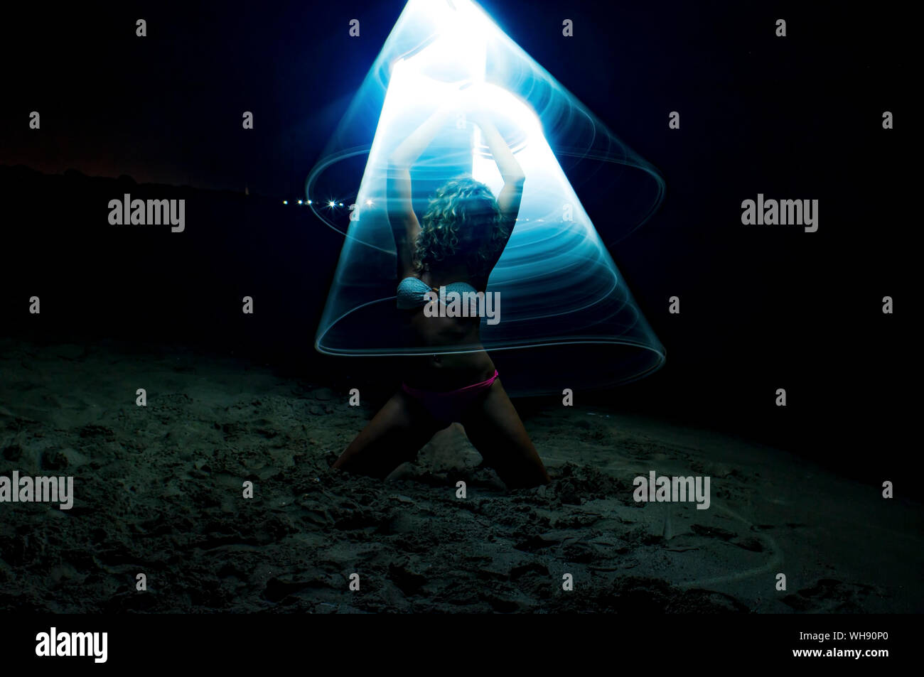 Dancing light hi-res stock photography and images - Alamy