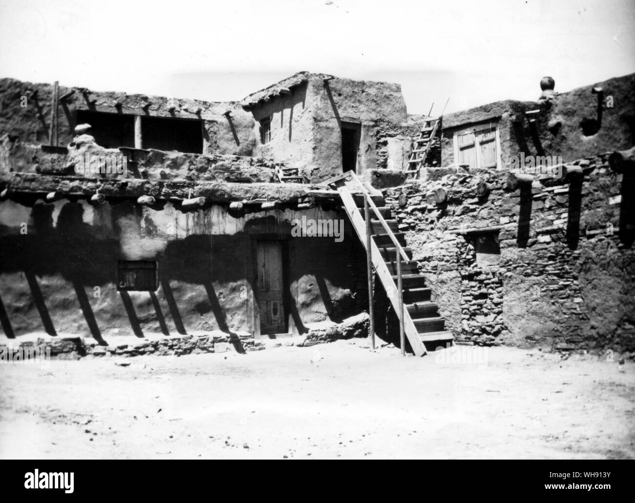 Zuni Tribe Houses