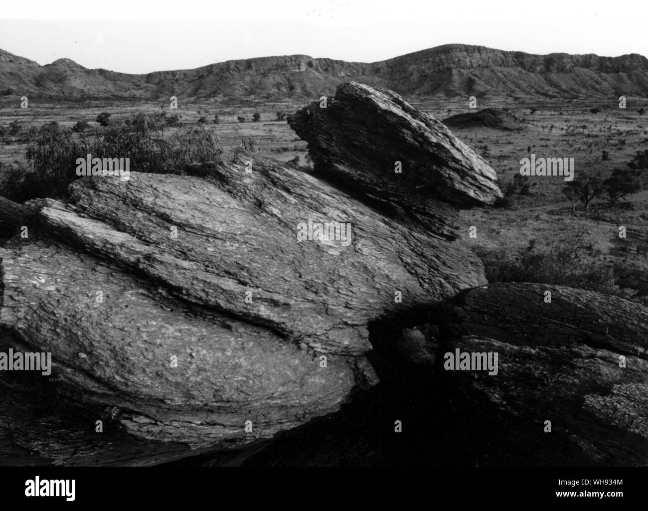 Macdonell ranges hi-res stock photography and images - Alamy