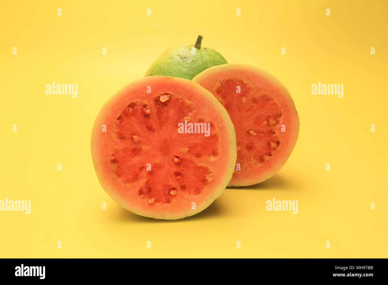 Yellow guava fruit hi-res stock photography and images - Alamy