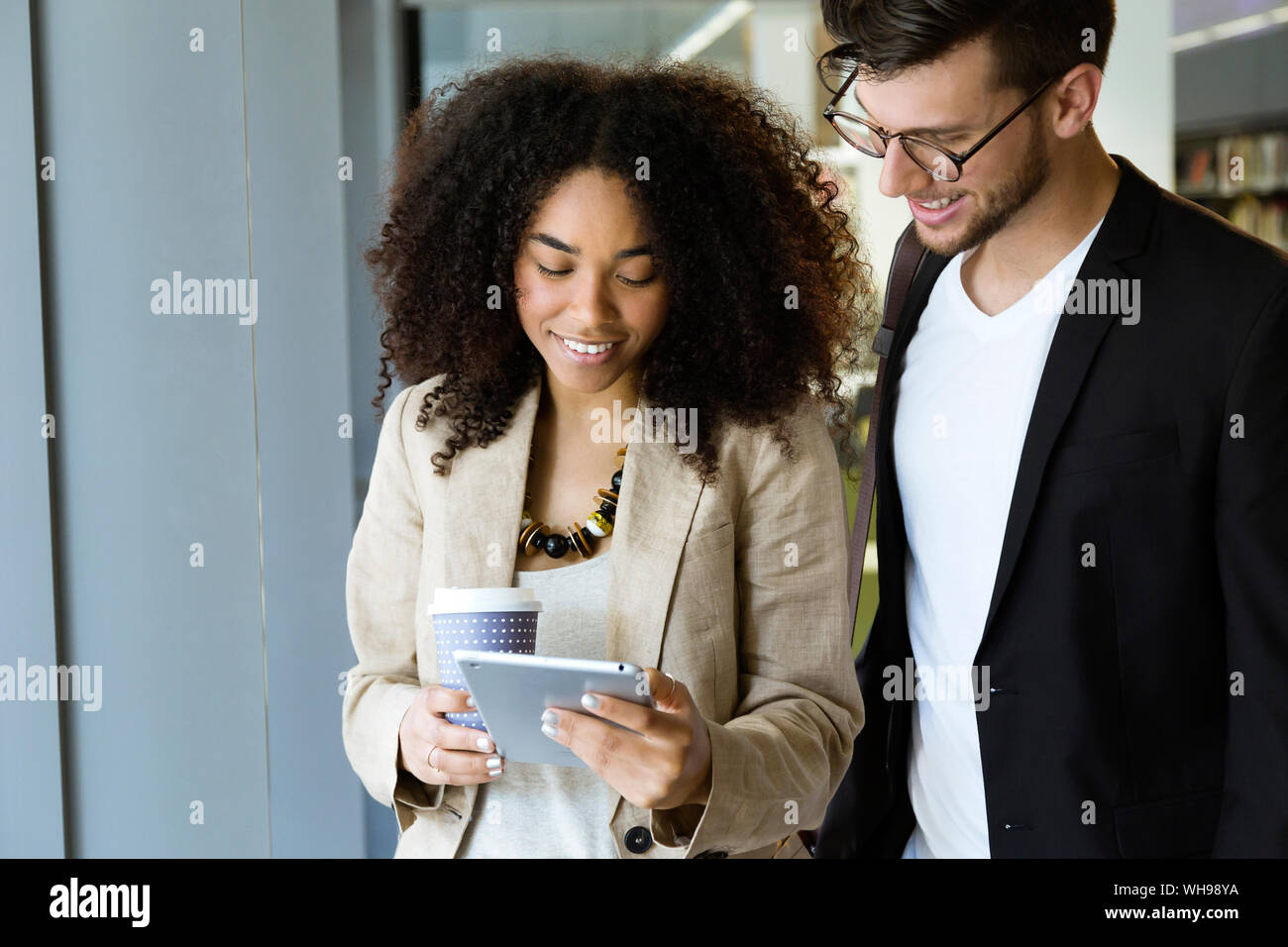 Sharing partners hi-res stock photography and images - Alamy