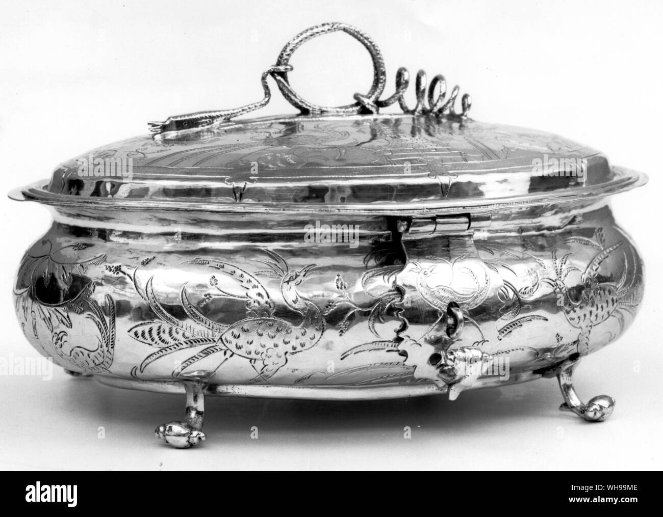 Large scale image Black and White Stock Photos & Images - Alamy