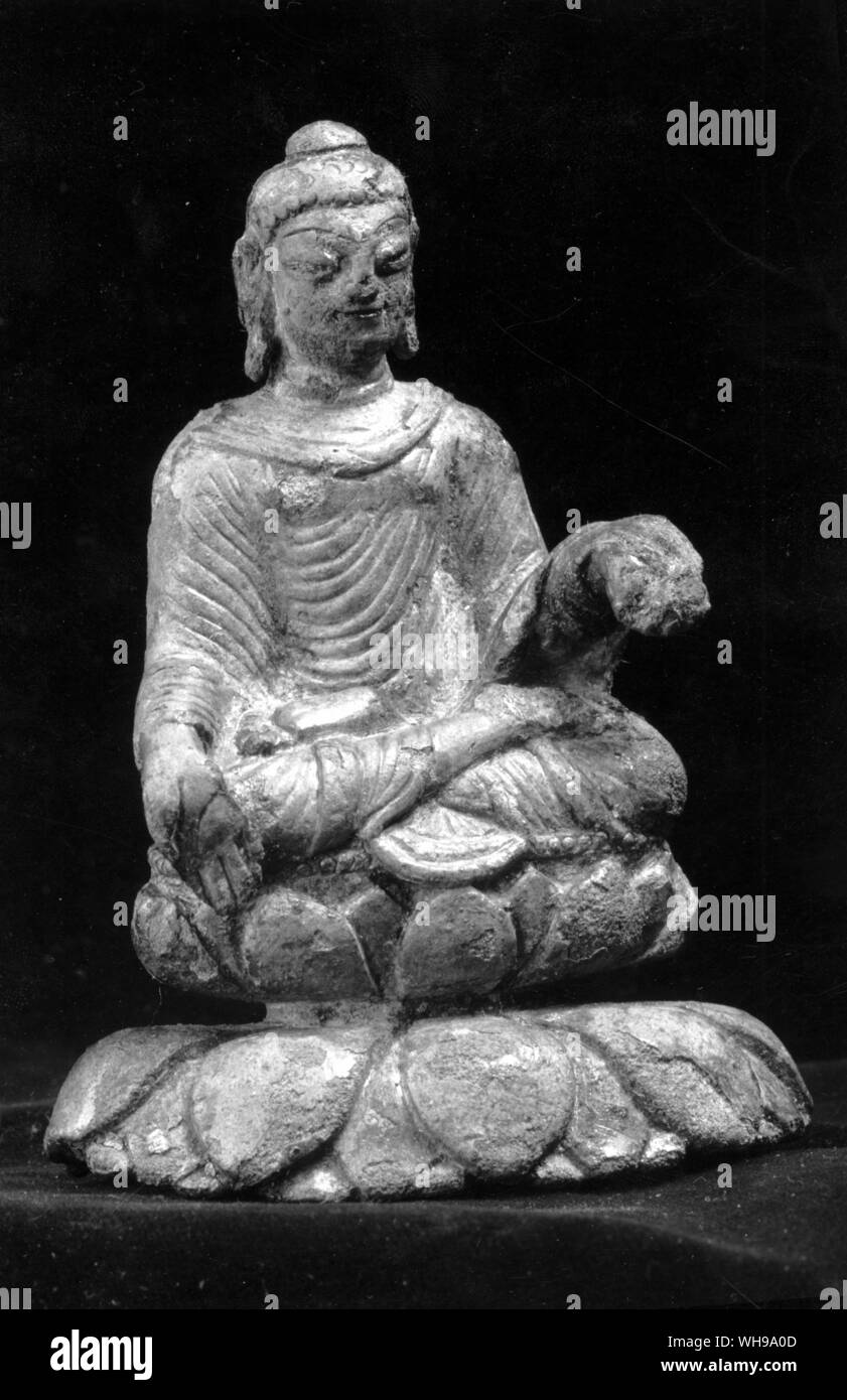 Helgo buddha hi-res stock photography and images - Alamy