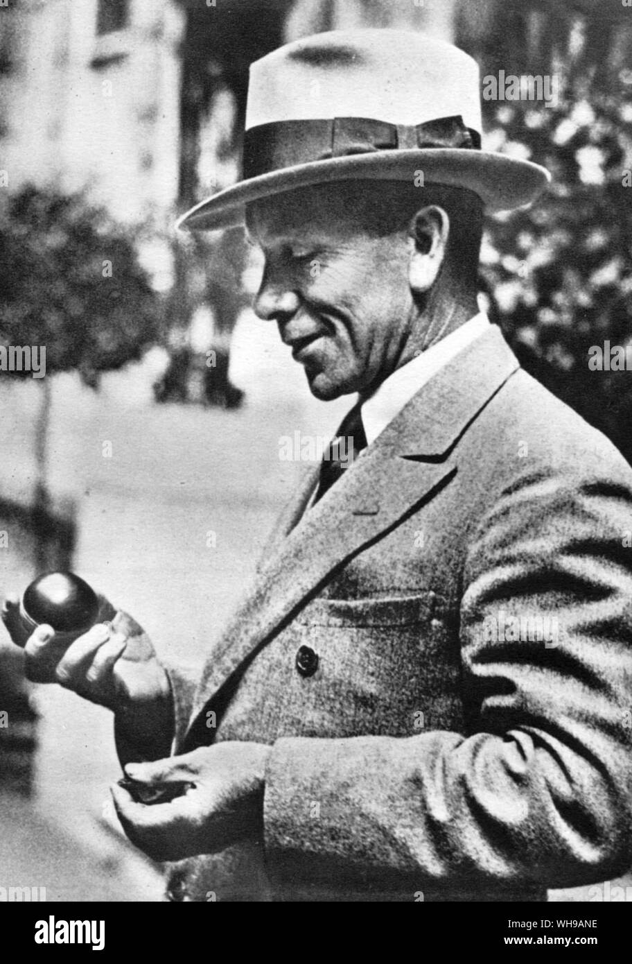 Grip hi-res stock photography and images - Alamy