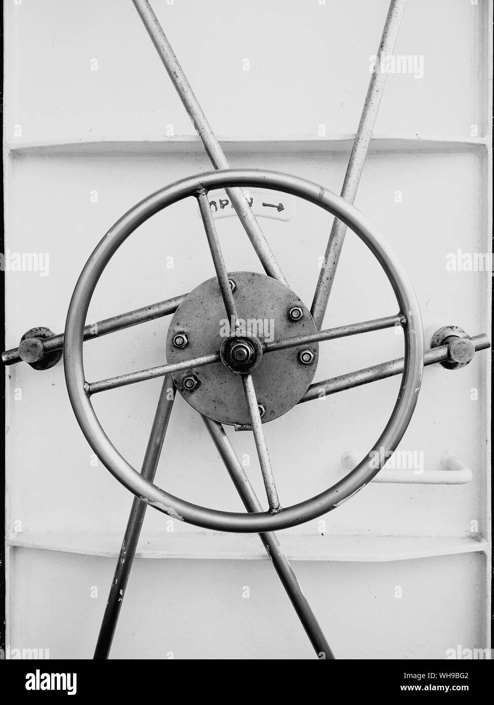 Metallic shape hi-res stock photography and images - Alamy