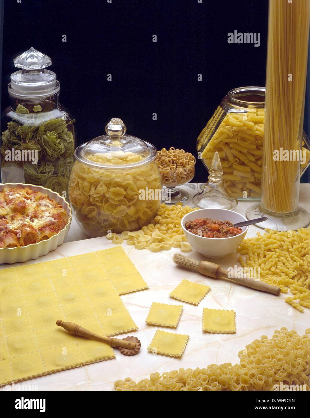 Types of Pasta Stock Photo - Alamy