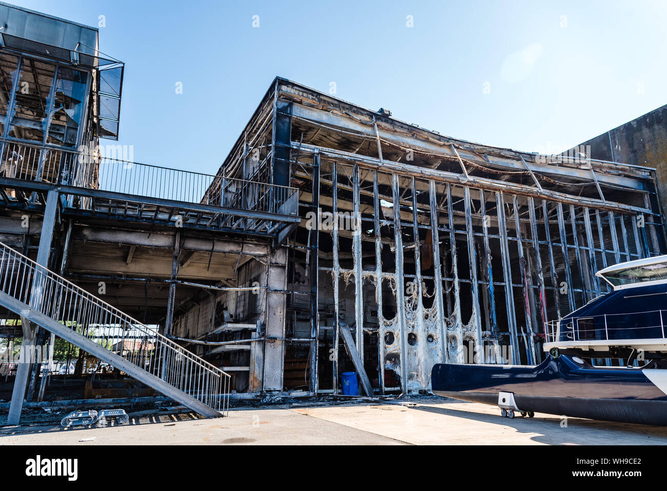 Ruins of modern industrial building after fire Stock Photo - Alamy