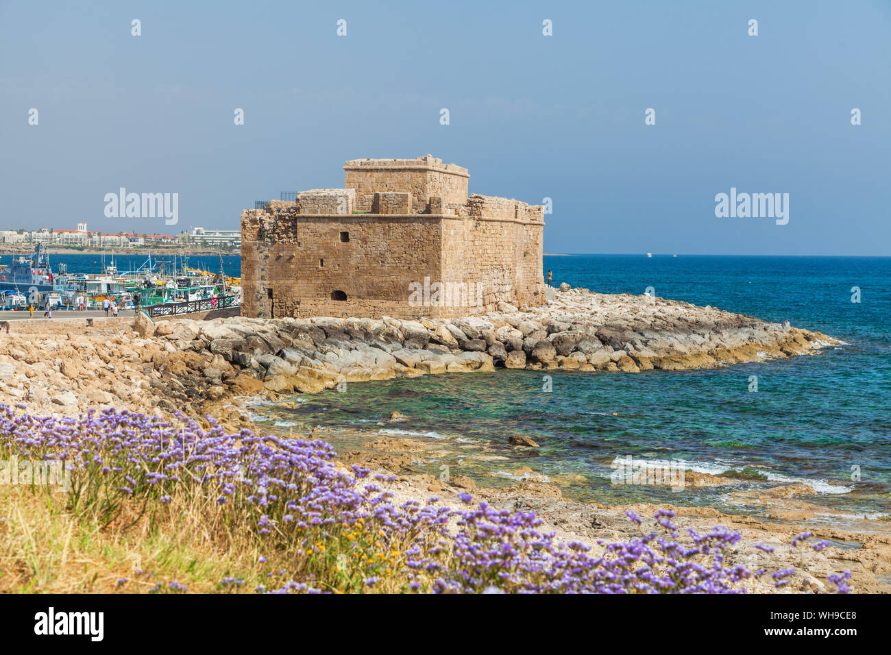 Paphos castle hi-res stock photography and images - Alamy