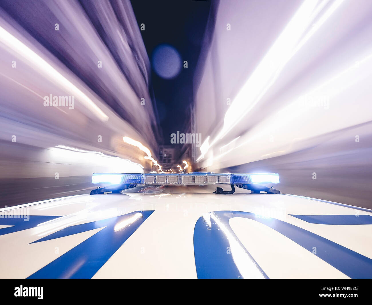 Police car roof hi-res stock photography and images - Alamy