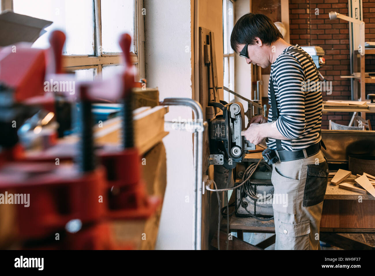 Carpenter at work Stock Photo - Alamy