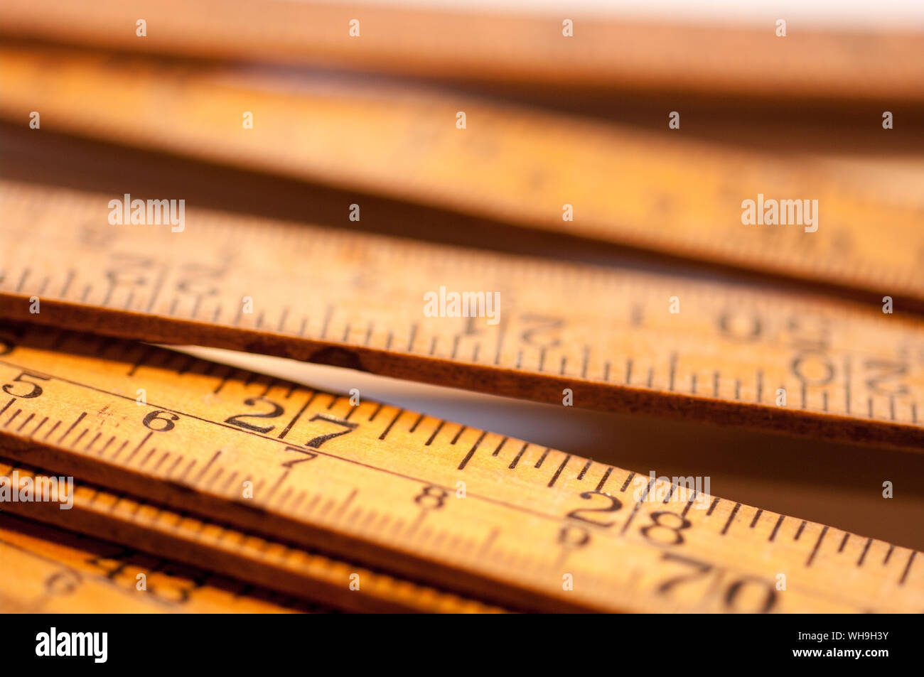 Rulers hi-res stock photography and images - Alamy