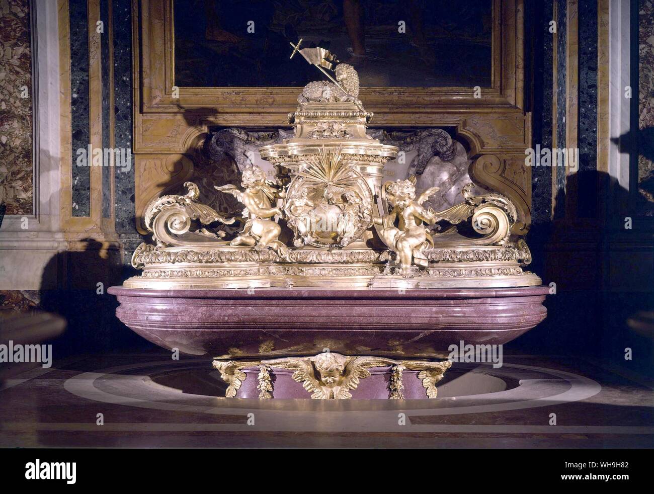 Baptismal Font St Peters Rome Stock Photo - Alamy