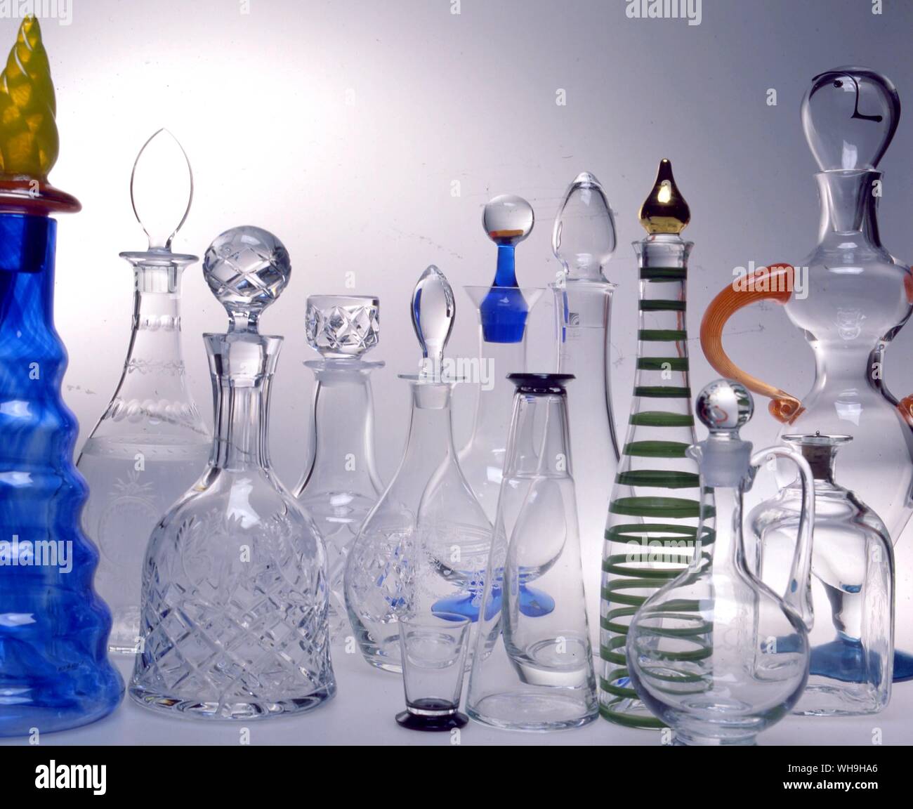 Glassware hi-res stock photography and images - Alamy