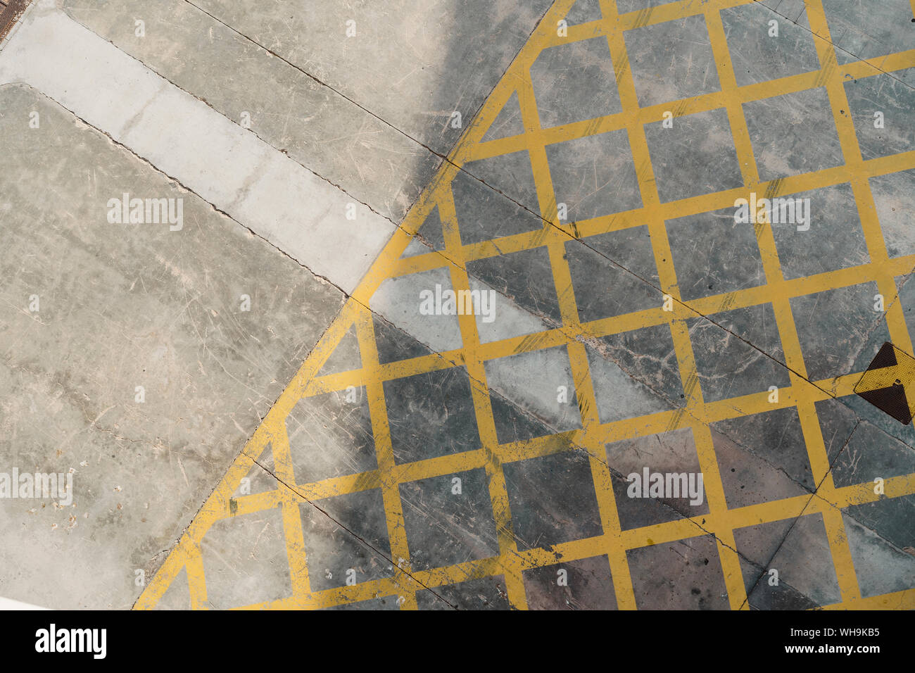 Shadow markings hi-res stock photography and images - Alamy