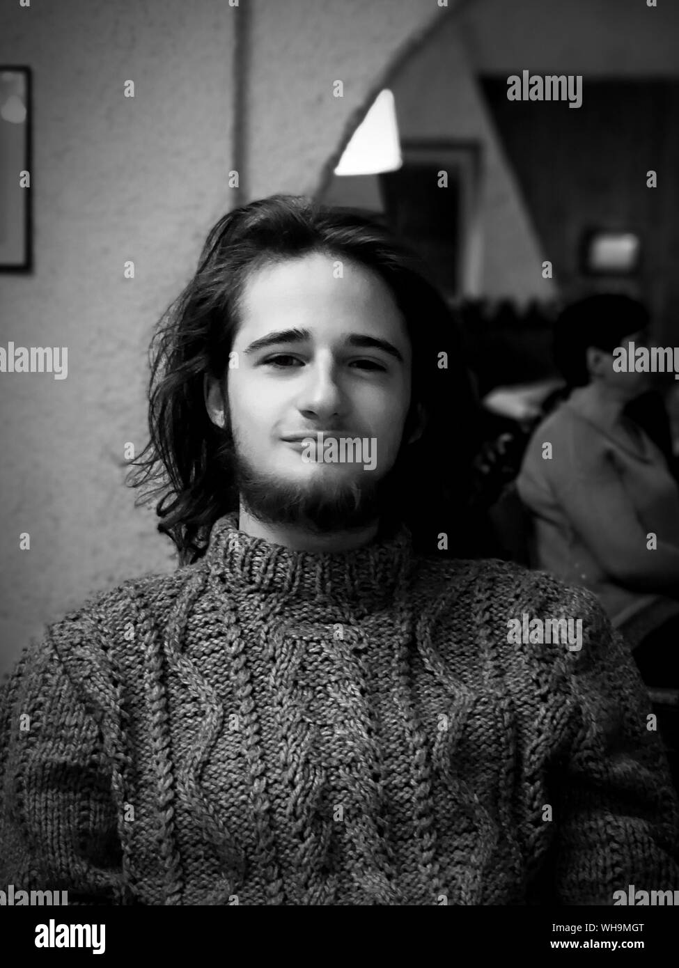 Man with sweater hi-res stock photography and images - Alamy