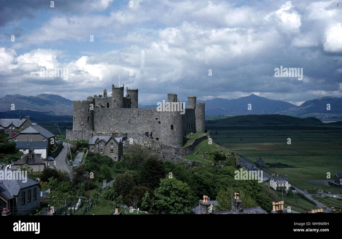 Snowdonia wales hi-res stock photography and images - Alamy