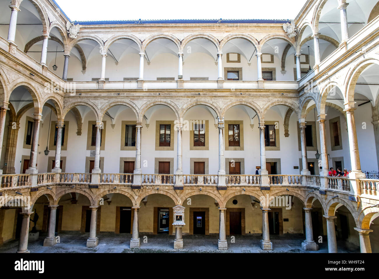 Courtyard Of The Palazzo Dei Normanni Palace Of The Normans Royal courtyard-of-the-palazzo-dei-normanni-palace-of-the-normans-royal