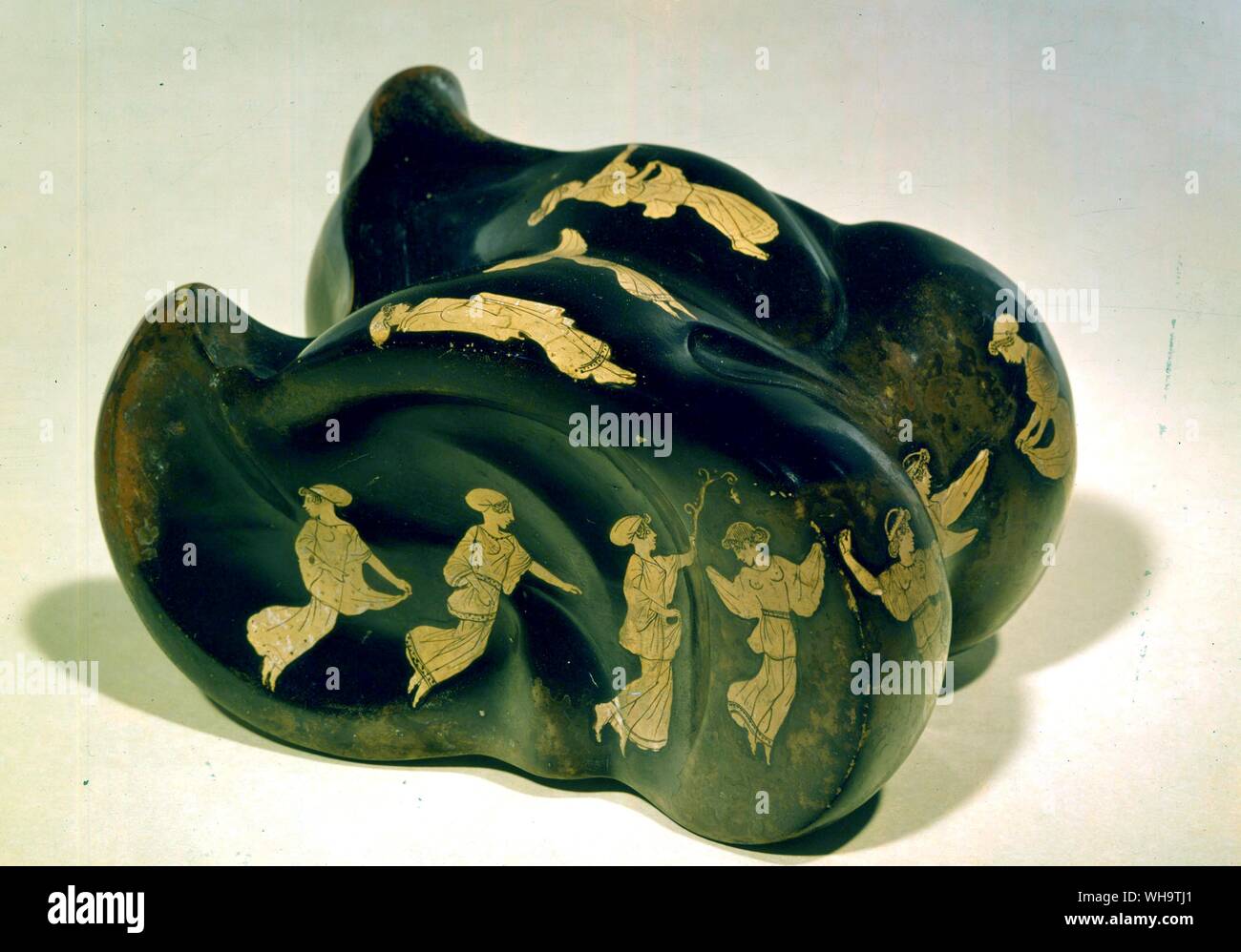 Knucklebone ancient greek hi-res stock photography and images - Alamy