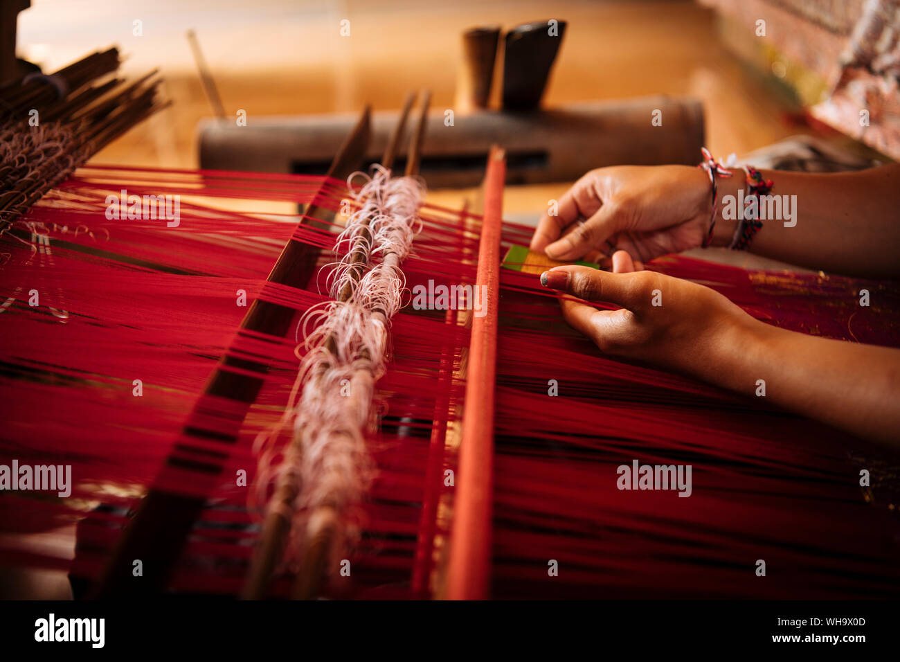 Method of weaving hi-res stock photography and images - Alamy