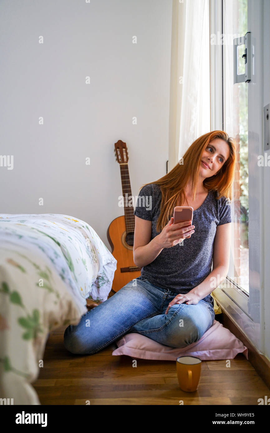 Chilling out at home hi-res stock photography and images - Alamy
