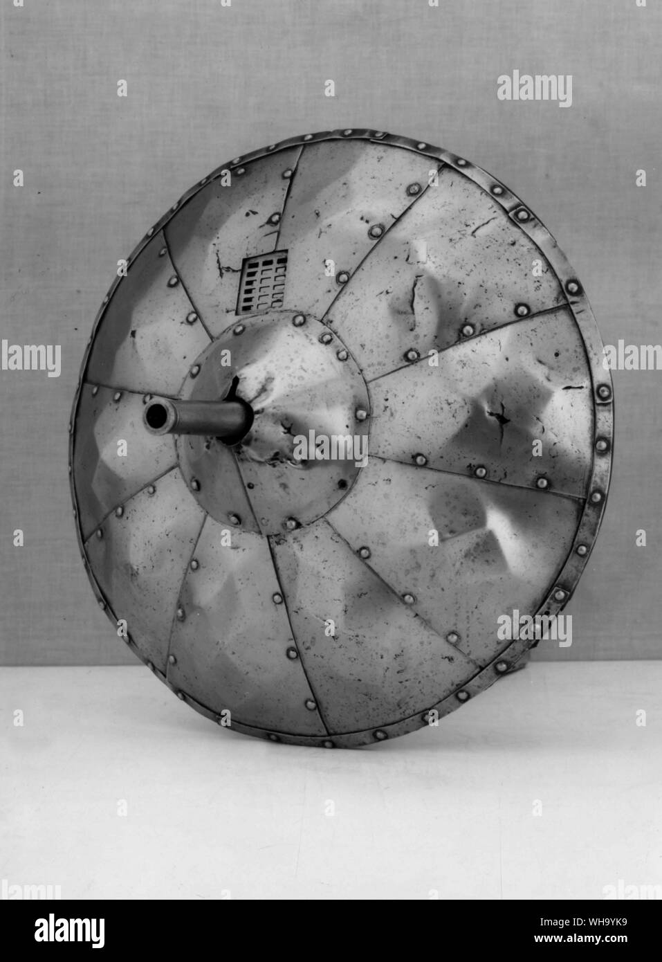 Matchlock gun hi-res stock photography and images - Alamy