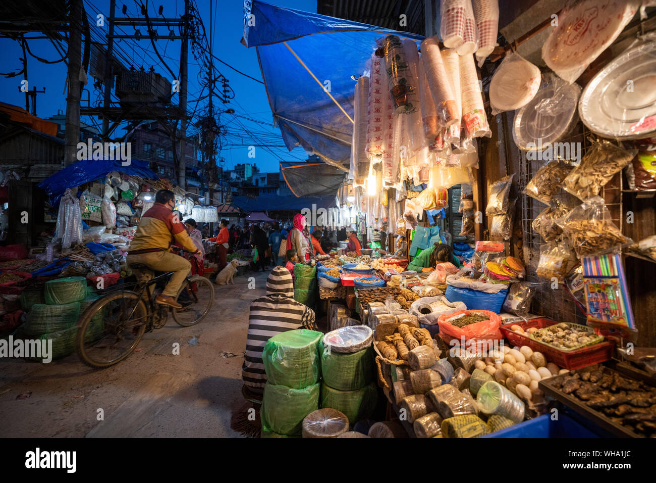 Night market kathmandu nepal hi-res stock photography and images - Alamy