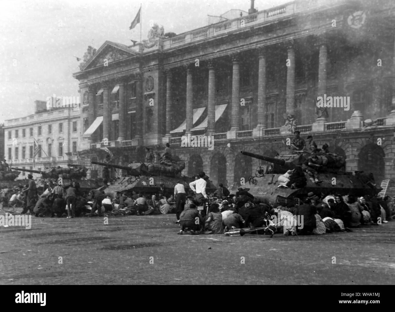 WW2: Liberation of Paris, August 1944. Tanks in the Place de Concorde ...