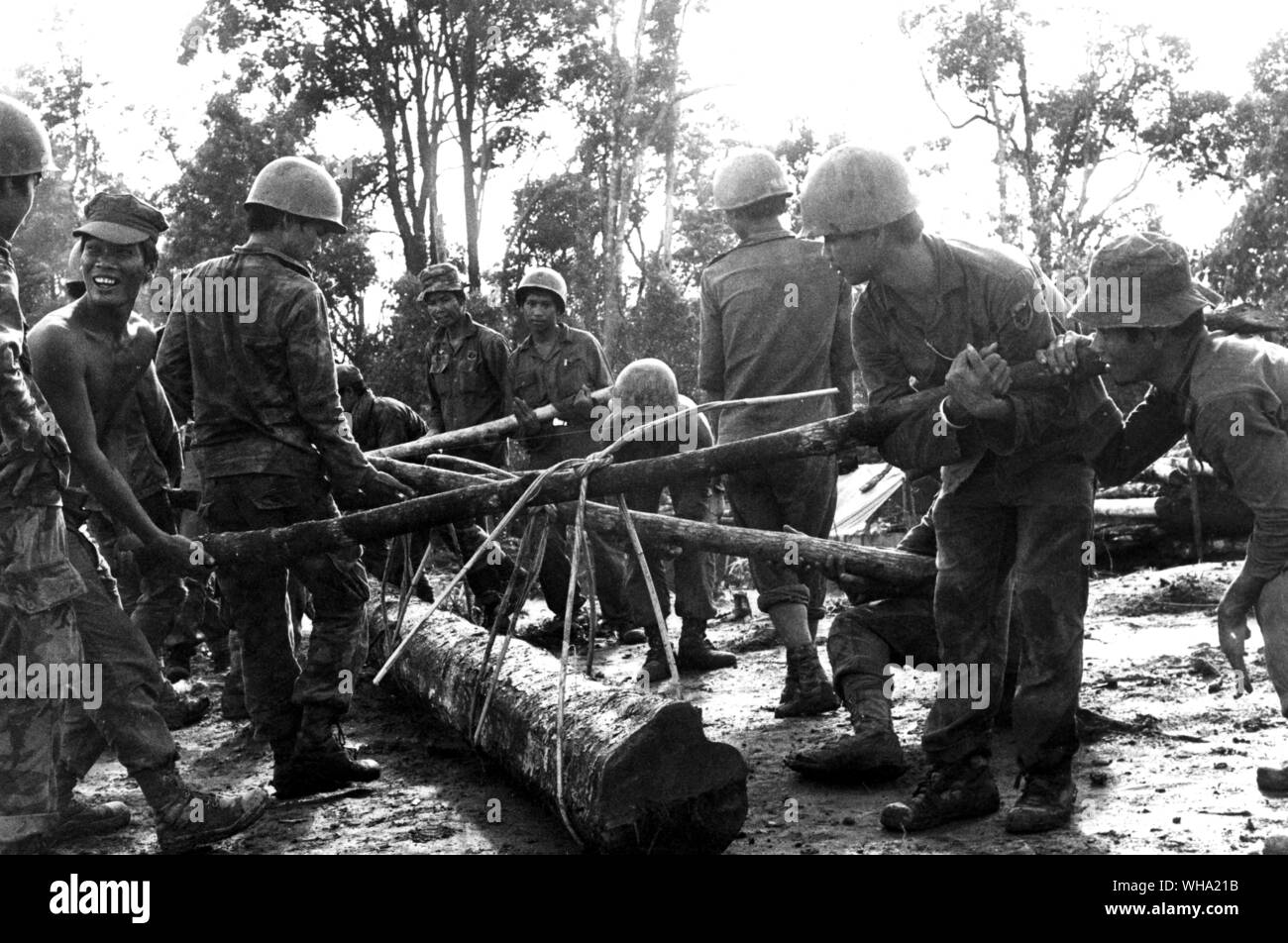 Jungle war hi-res stock photography and images - Alamy