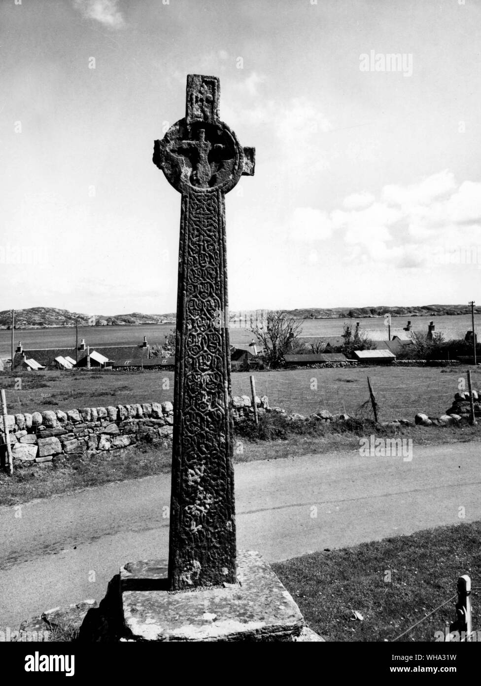 Scotland: Iona. Maclean's Cross, 15th century Stock Photo - Alamy
