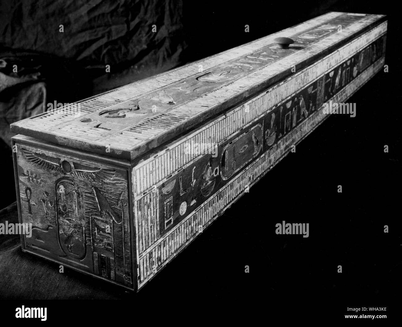 Ancient Egypt: Casket Stock Photo - Alamy