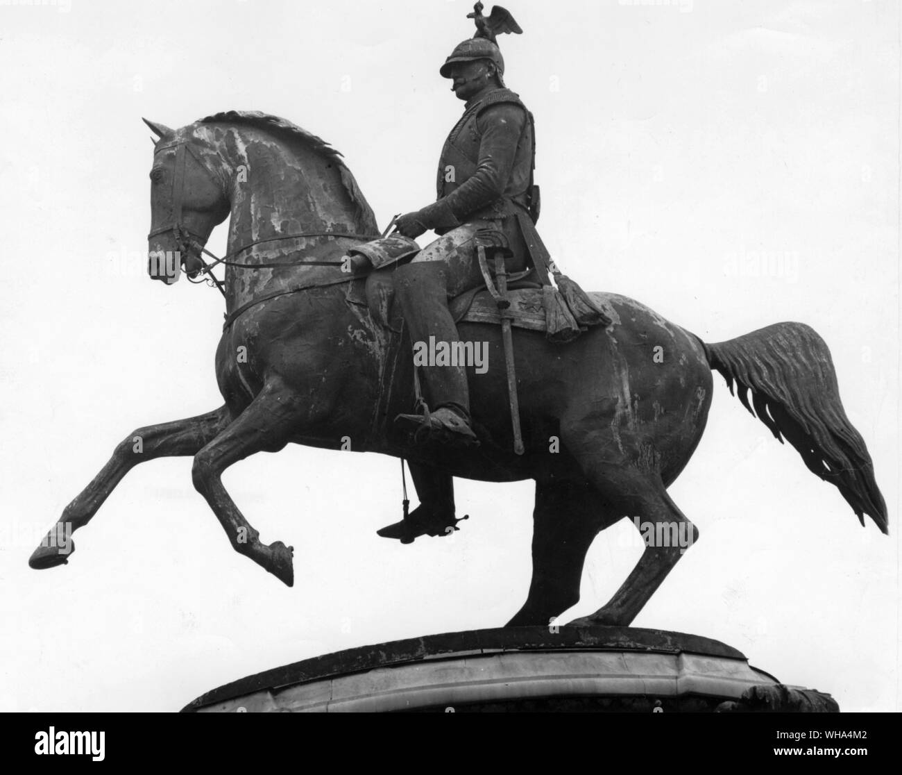Nicholas i statue hi-res stock photography and images - Alamy