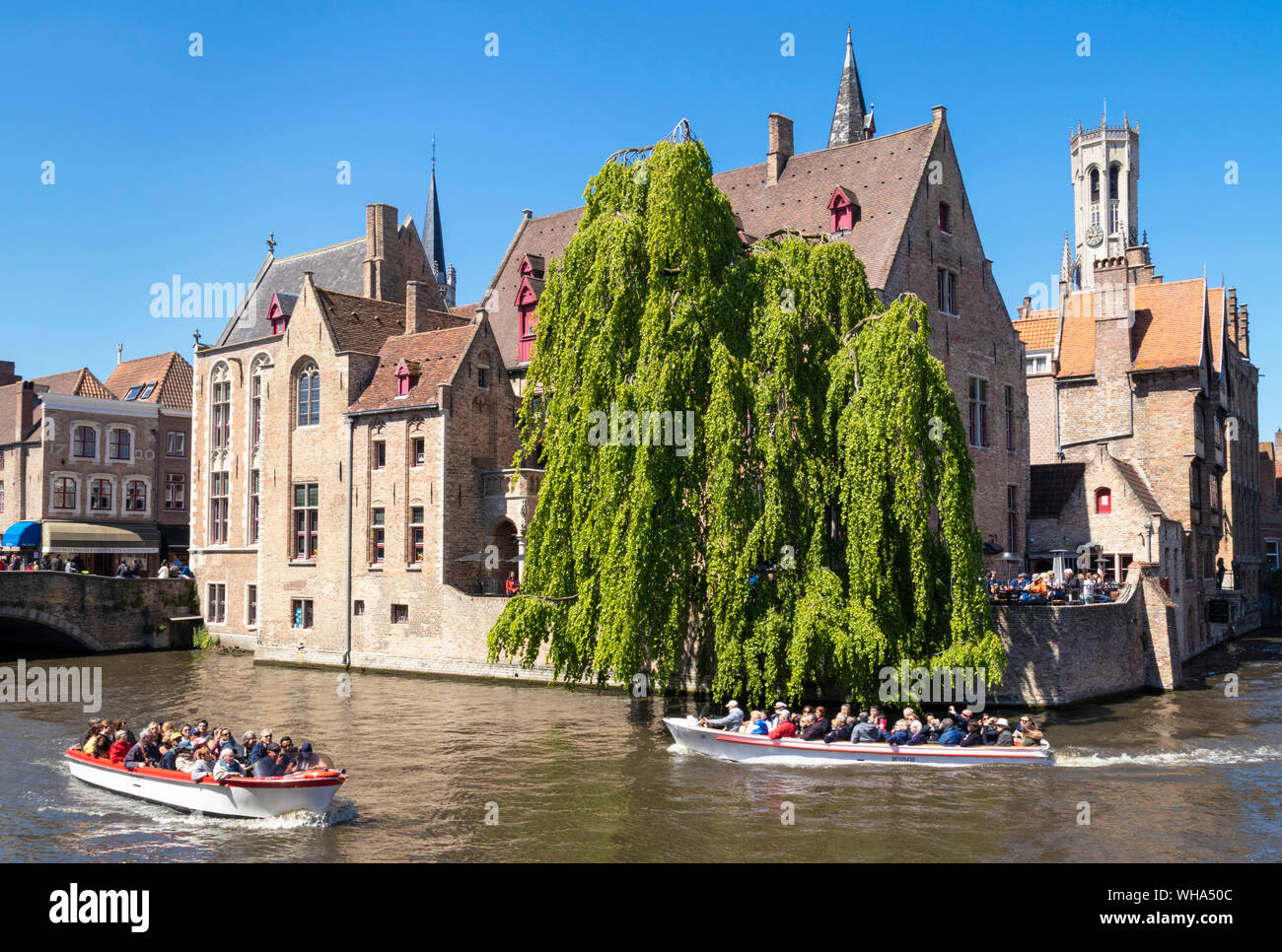 Bruges tourist destination hi-res stock photography and images - Alamy