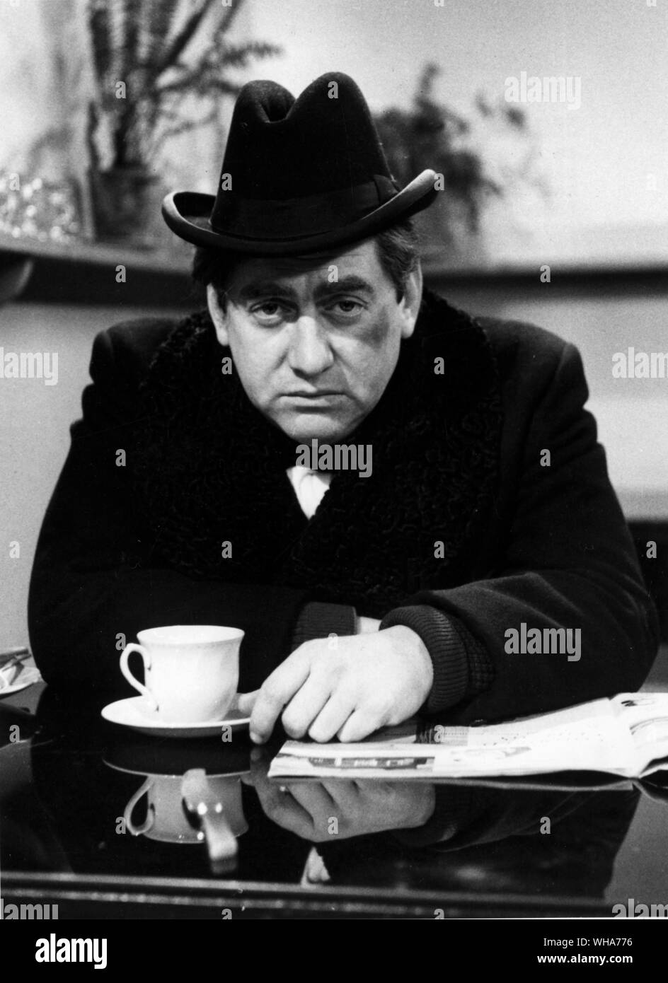 Tony hancock half hour hi-res stock photography and images - Alamy