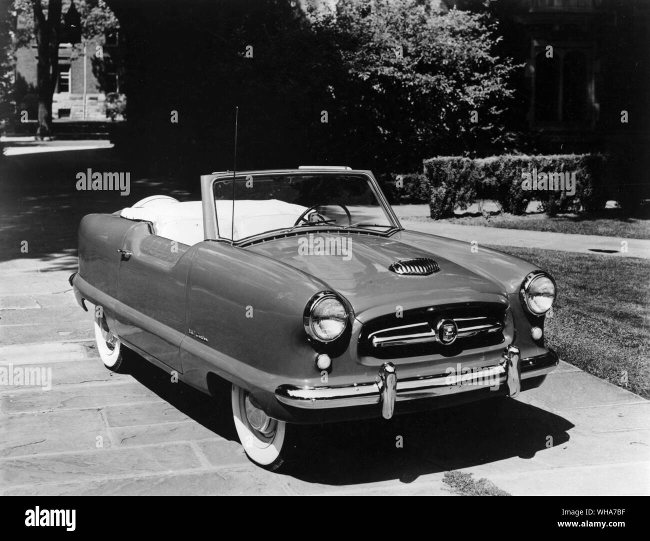 Nash metropolitan car Black and White Stock Photos & Images - Alamy