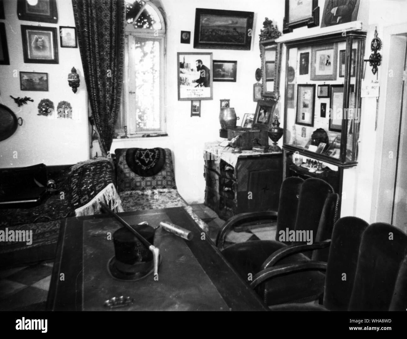 A corner in the room where Dr Theodore Herzl stayed at the Stern House ...