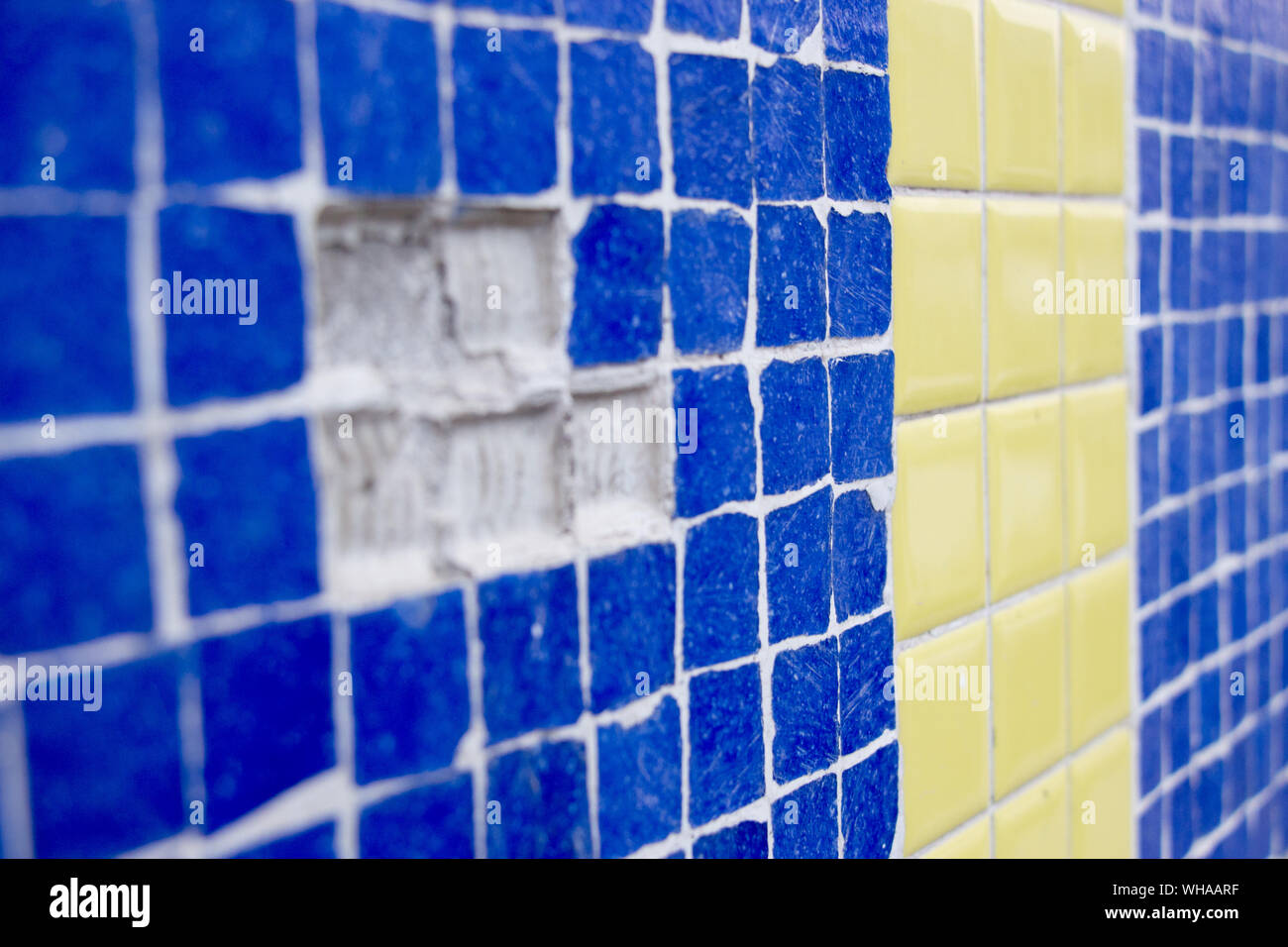 Broken Mosaic Tile High Resolution Stock Photography and Images - Alamy