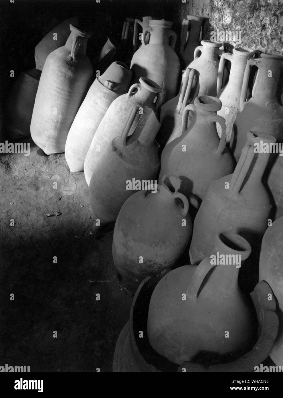 Porticus hi-res stock photography and images - Alamy