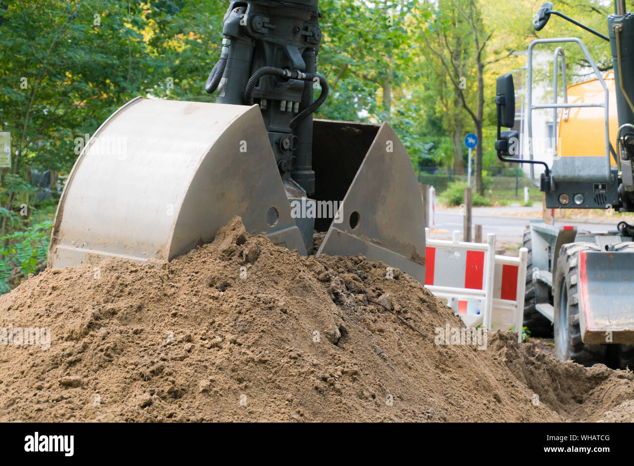 Earthmover High Resolution Stock Photography and Images - Alamy