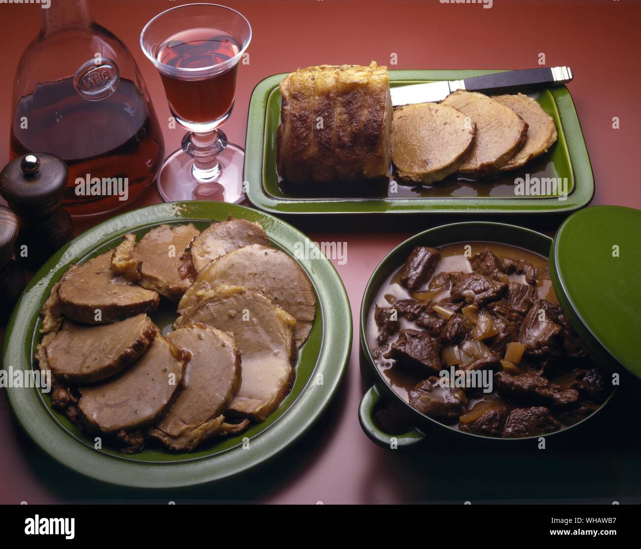 Brasato al barolo hi-res stock photography and images - Alamy